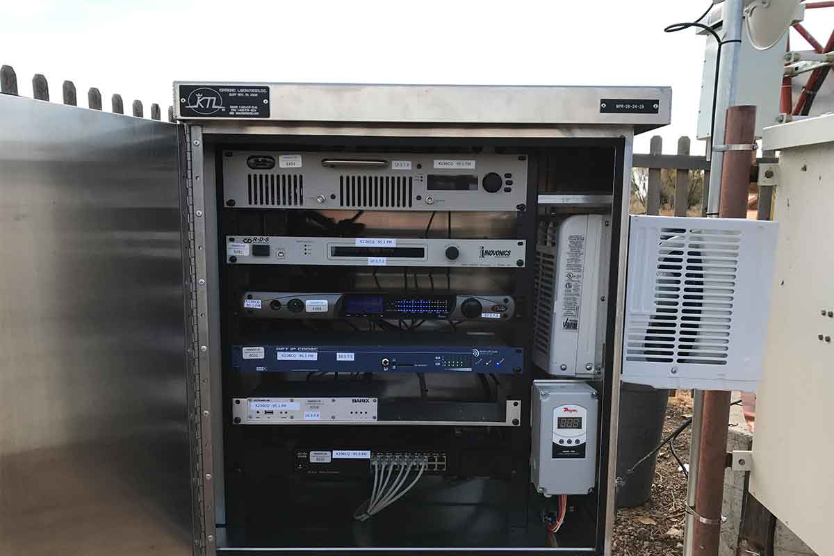 راهنمای خرید رک شبکه - مزایا و کاربردهای رک شبکه | ونتولینک